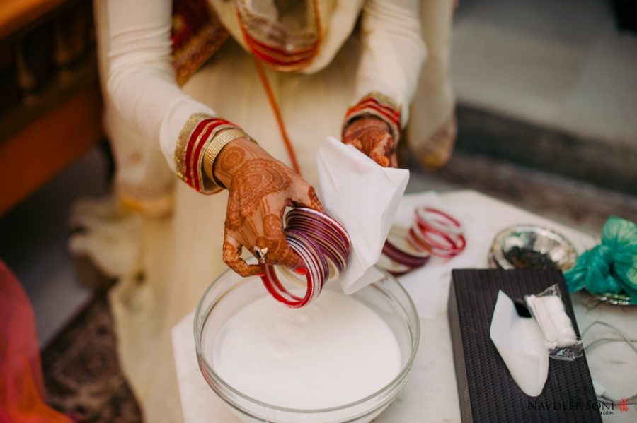 Cross Cultural Yet Traditional Indian Wedding At Chomu Palace Jaipur