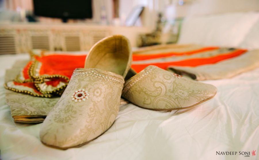 Cross Cultural Yet Traditional Indian Wedding At Chomu Palace Jaipur