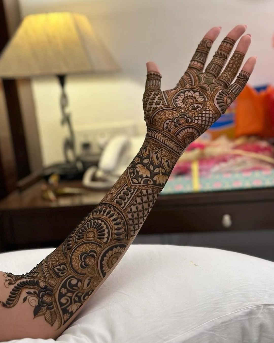 Stunning Mehndi Designs for Full Hands (October 2025)